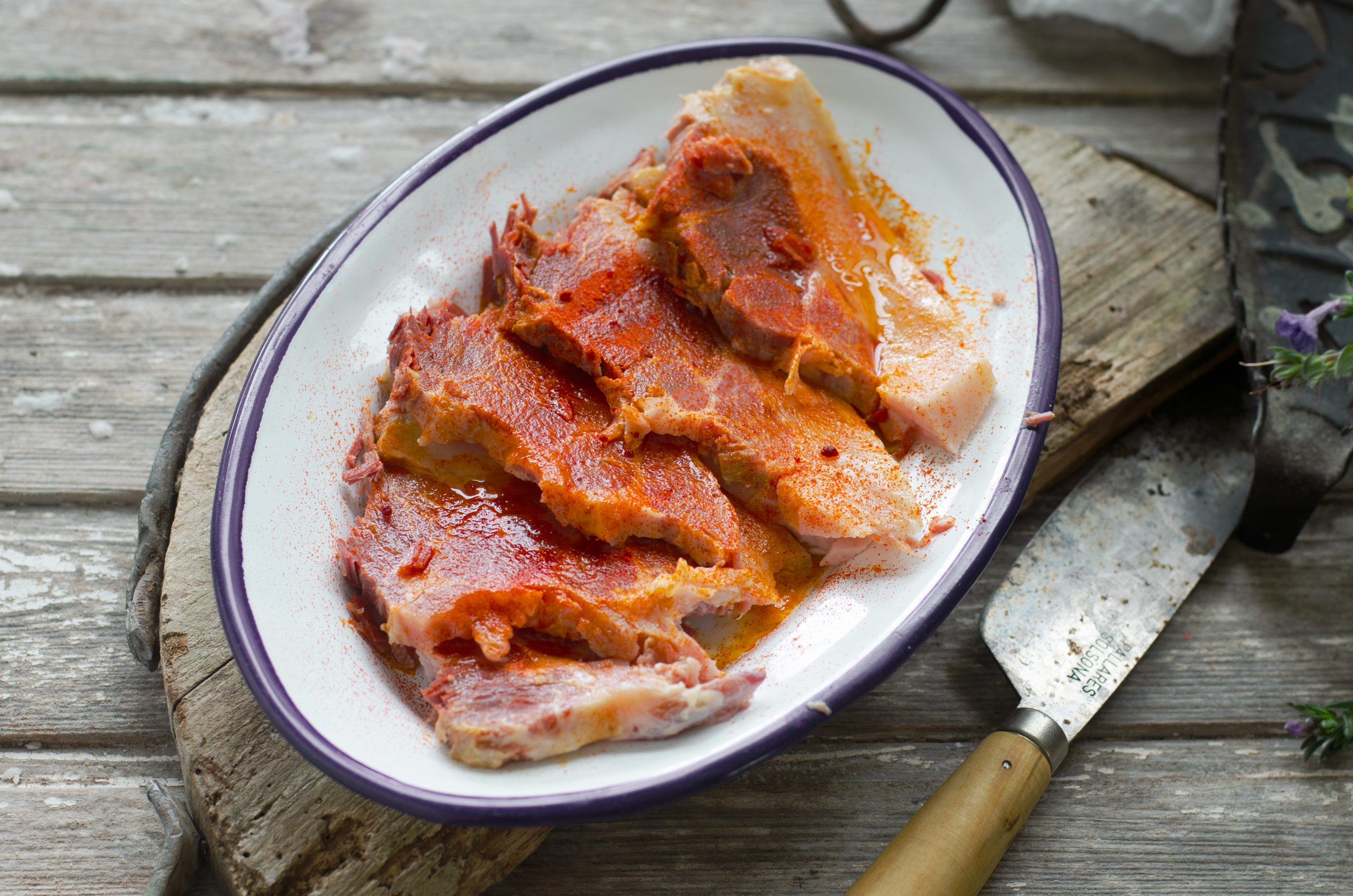 Tiempo perfecto para cocinar un mini lacón.